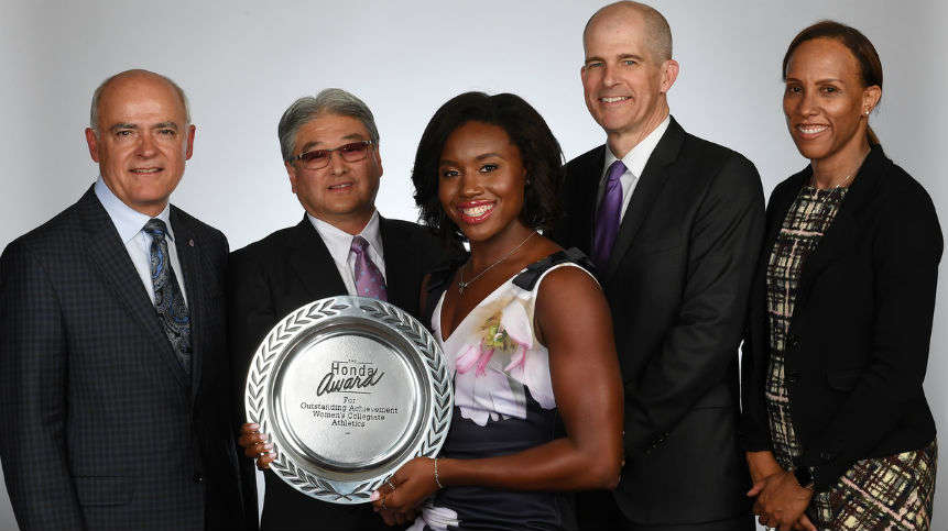 Simone Manuel Wins Honda Cup as Collegiate Woman Athlete of the Year